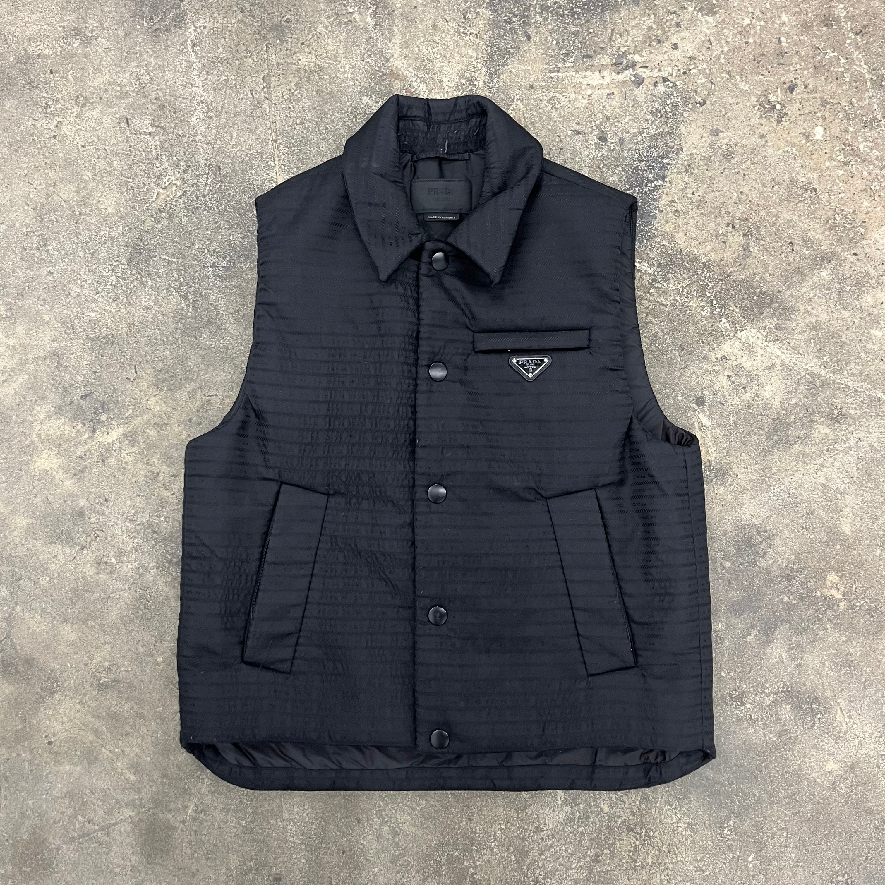 Prada Re-Nylon Vest – Unlawful Persona